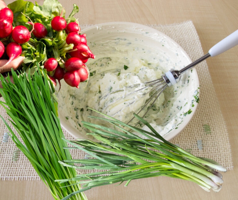 Schnittknoblauch - Mein Nasch-Balkon